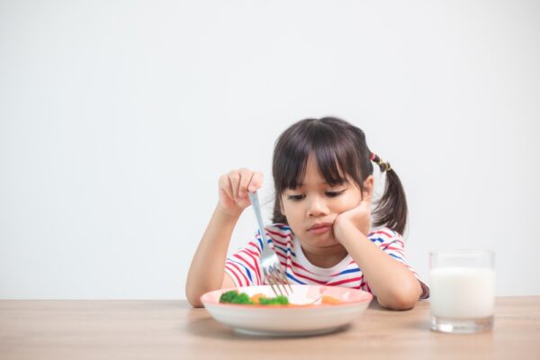 How to Handle Picky Eating Without Mealtime Battles